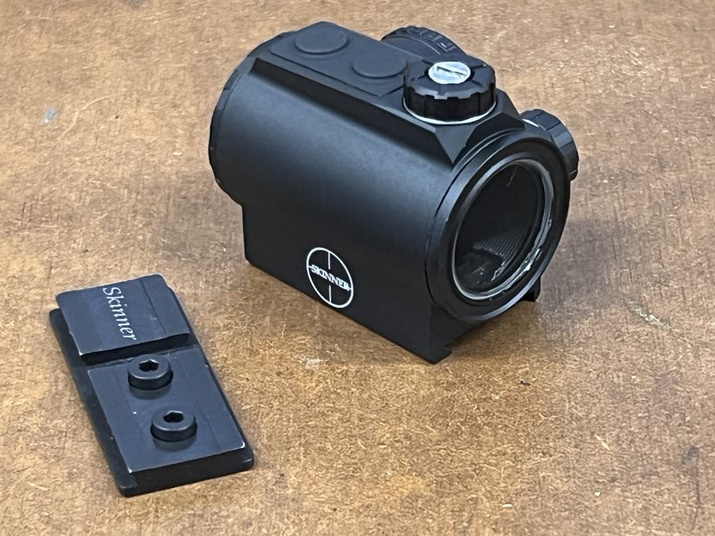 Skinner Optics Red Dot SKO-121-RDO and Mounts